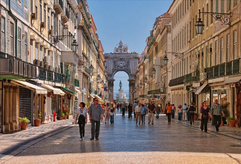 De compras por Lisboa, Portugal - Zoomdestinos